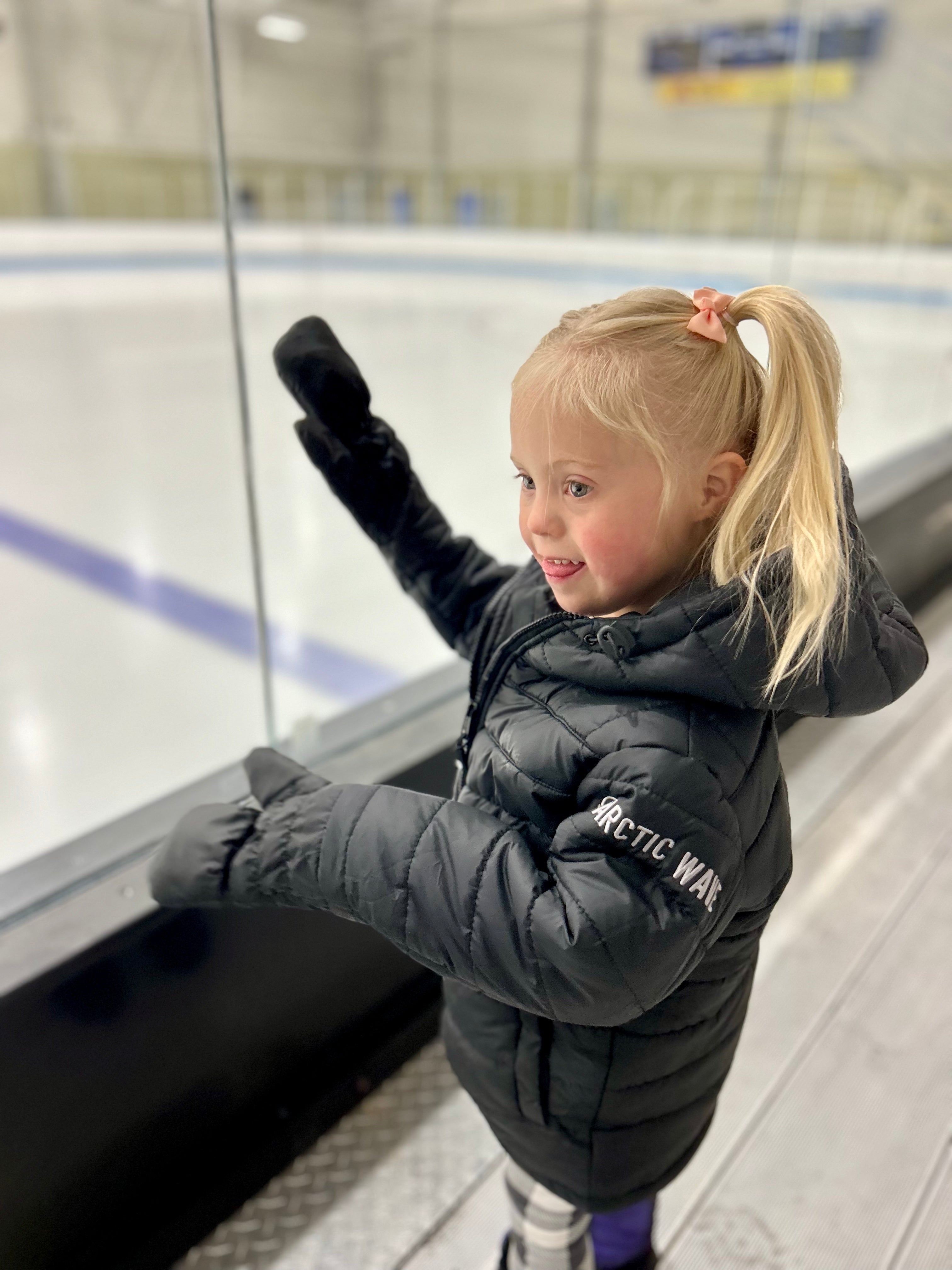 How to use the mitten – Arctic Wave